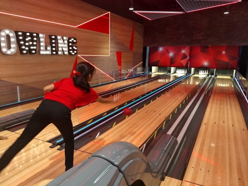 Bowling in Mumbai Starting at ₹ 200 | Best Bowling Alleys